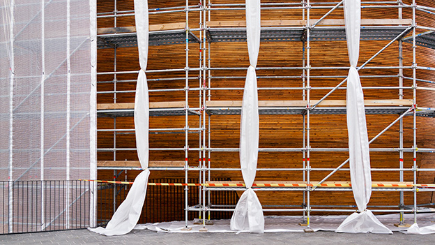Scaffolding Curtains | Something About Daily Life